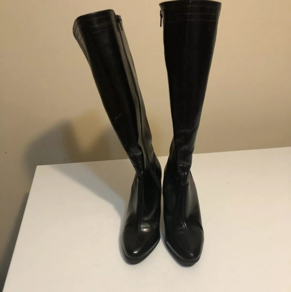 Laura Scott | Shoes | Knee High Boots | Poshmark